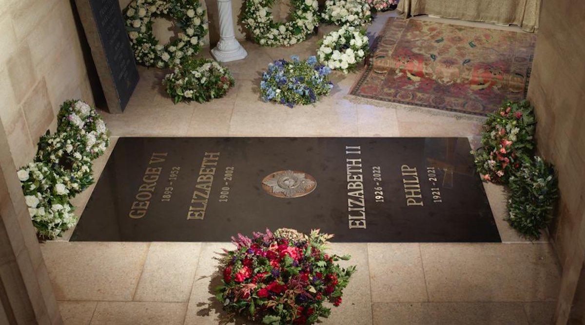 Royal family shares photo of Queen Elizabeth II's final resting place ...