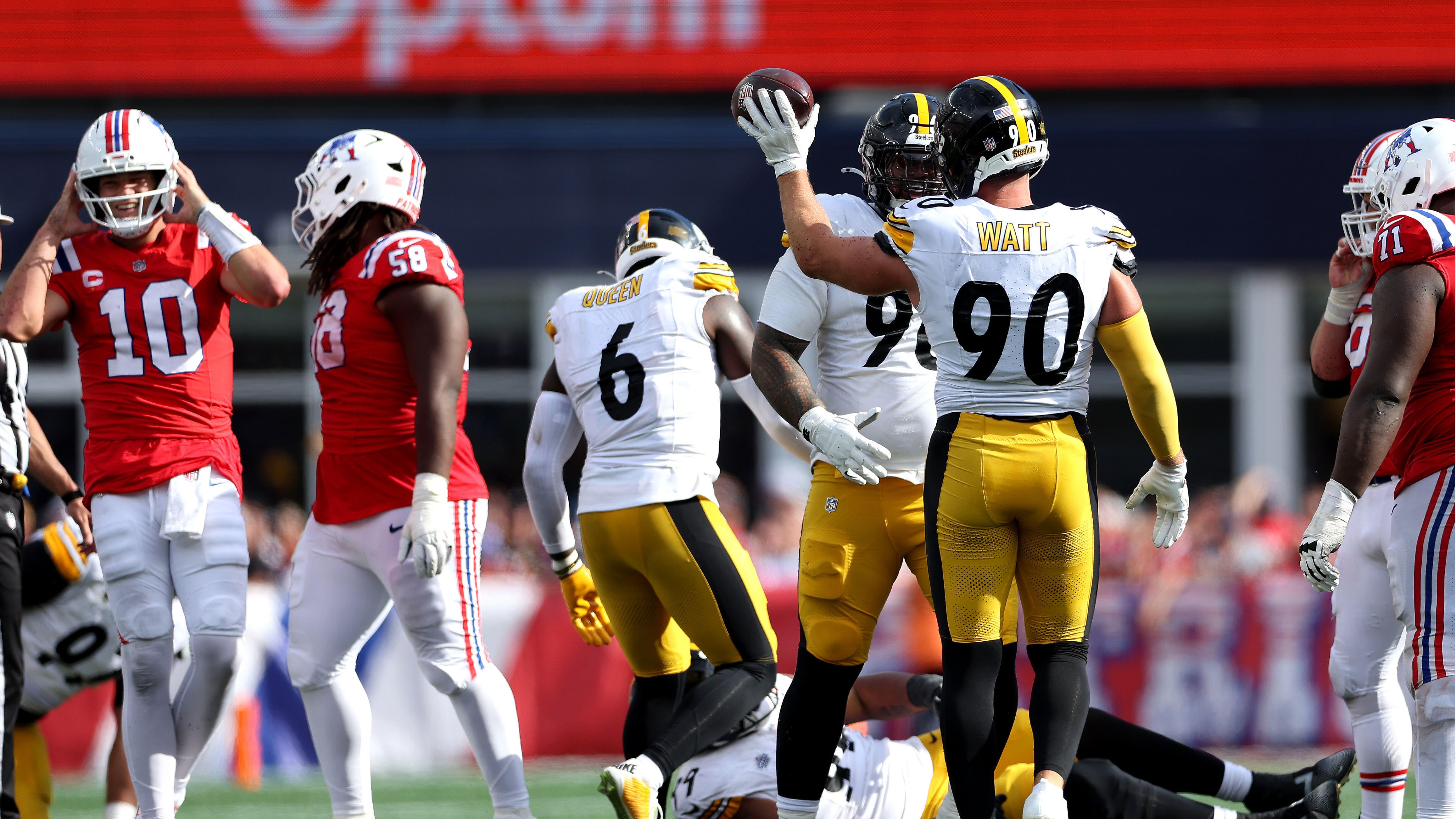 DeMario Douglas explains going backward on Patriots' failed fourth-down ...