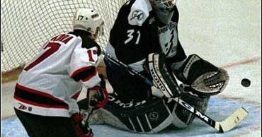 Lightning Strike Devils - CBS News