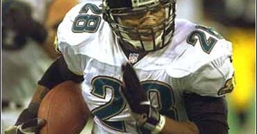 Taylor Runs Wild Against Steelers - CBS News