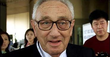 Family To Sue Kissinger For Death - CBS News