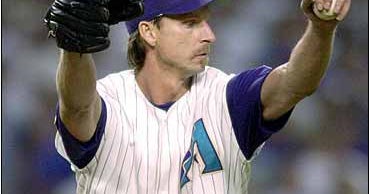 'Big Unit' Wins Cy Young Award - CBS News