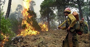 Wildfire Threats Tailing Off - CBS News
