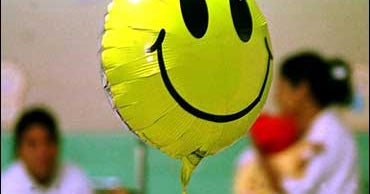 Online 'Smiley Face' :-) Turns 20 - CBS News