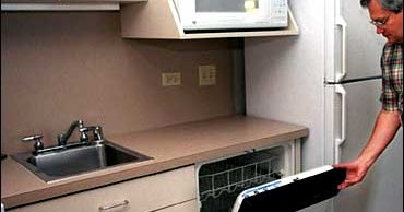 Solving Kitchen Chaos - CBS News