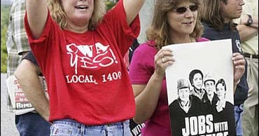 Verizon Employees Work, And Wait - CBS News