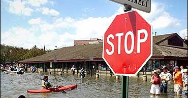 Isabel's $1 Billion Wallop - CBS News