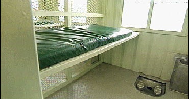 Court Clash Over Gitmo - CBS News