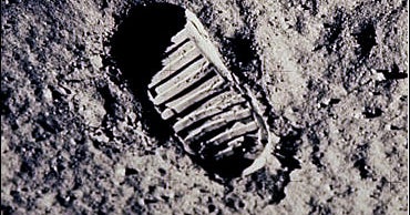 Timeline: Early Space Exploration - CBS News