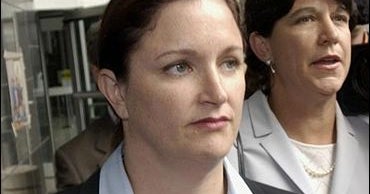 Enron Wife Goes To Jail - CBS News