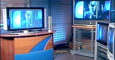 Hi-Tech Televisions - CBS News