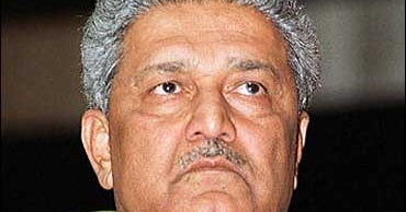 Pakistan: Nuke 'Father' Aided Iran - CBS News