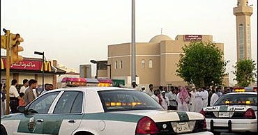 Al Qaeda Claims Saudi Strike - CBS News