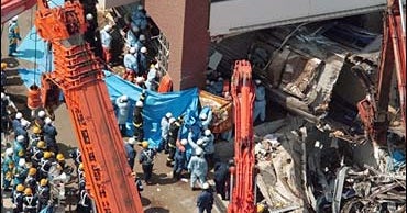 Last Bodies Pulled From Train - CBS News