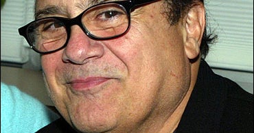 DeVito Returns To The Small Screen - CBS News