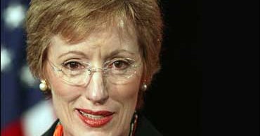 American Red Cross President Quits - CBS News