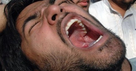 Spurs Walk All Over Nuggets - CBS News