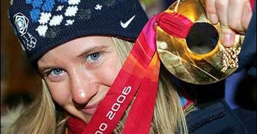 'Canes, Philly Tie It Up - CBS News