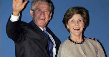 Neagle Gets First Win For Reds - CBS News