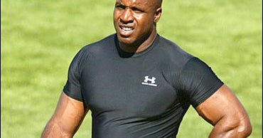 Packers Smoke Chargers - CBS News