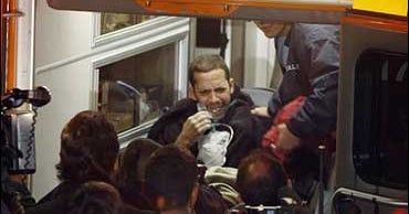 Blaine Leaves Hospital After Rescue - CBS News