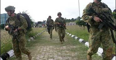 Violence Continues In East Timor - CBS News