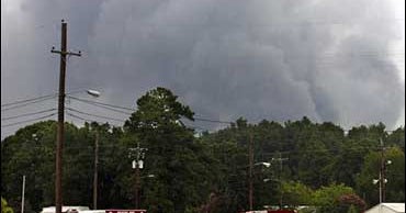 Explosions Rock Louisiana Bomb Plant - CBS News