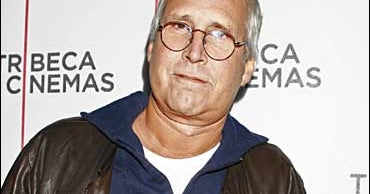 Chevy Chase Spoofs Mel's Meltdown - CBS News