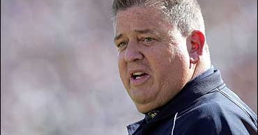 Charlie Weis: Big Man On Campus - CBS News