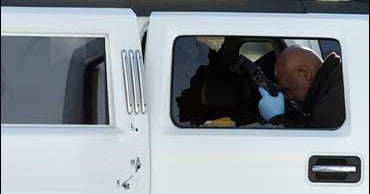 No Motive Known In Shooting Of NFL Player - CBS News