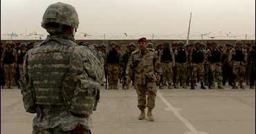 U.S. Helps Iraq Bolster Its Borders - CBS News