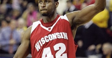 Buckeyes, Badgers Set For 1-2 Showdown - CBS News