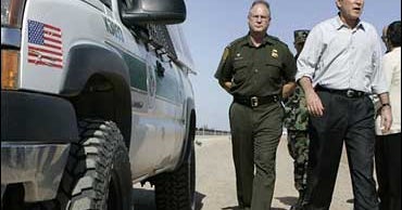 Border Patrol Agents Under Attack - CBS News