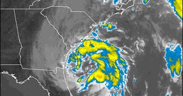 Subtropical Storm Forms Off Atlantic Coast - CBS News