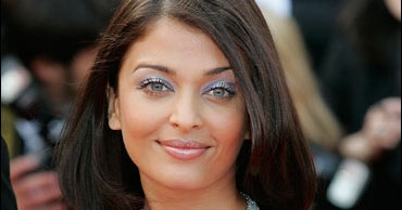 Aishwarya's First Post-Marriage Appearance - CBS News
