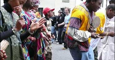 Dancers Boogie On Broadway To Protest Ban - CBS News