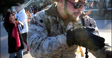 Iraq Vet Faces Penalty For War Protest - CBS News