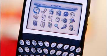 Digital Camera Patent Wins Review - CBS News