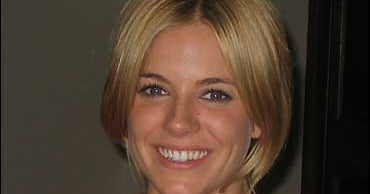 Sienna: New Movie's A Small Dig At Tabs - CBS News