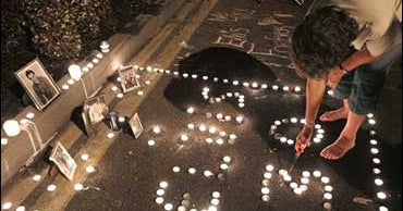 Covering The Death Of Elvis - CBS News