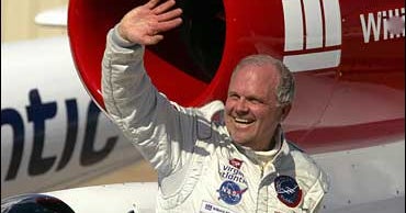 Aviation Adventurer Steve Fossett Missing - CBS News