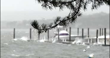 Hurricane Noel's Remnants Hit East Coast - CBS News