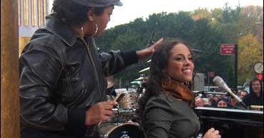 Behind The Scenes: Alicia Keys