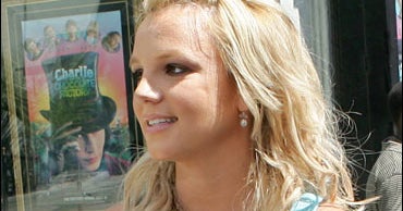 Inside The Hospital With Britney - CBS News