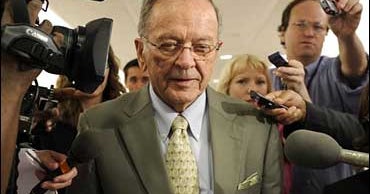 Sen. Ted Stevens Pleads Not Guilty - CBS News