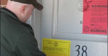 Meth "Cooks" Leave Toxic Trail At Motels - CBS News