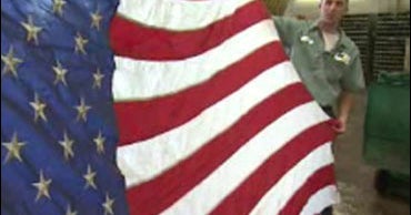 Trash Collector "Rescues" American Flags - CBS News