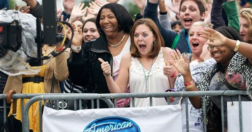 Idol Auditions Attract Thousands In Mass. - CBS News