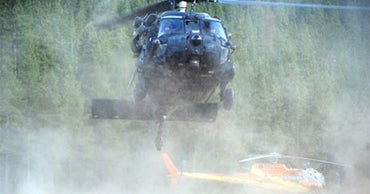 All 4 Dead in Army Helicopter Crash - CBS News