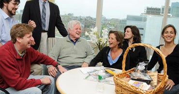 Edward Kennedy: Family Patriarch - CBS News